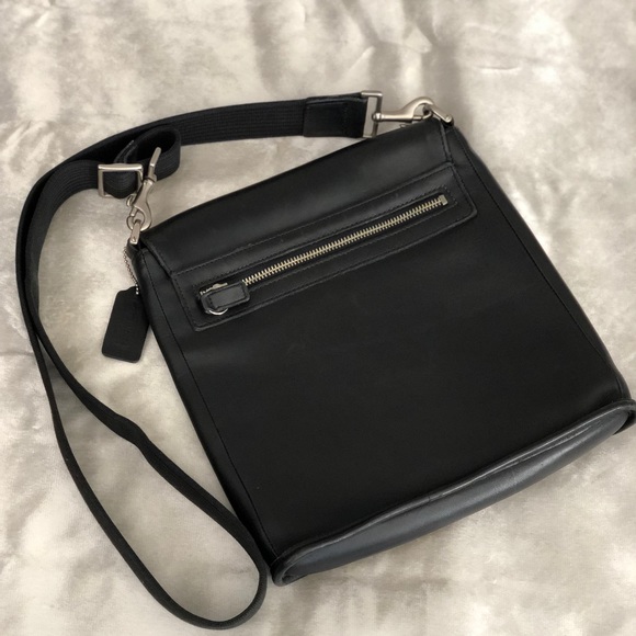 Coach | Bags | Metro Flap Leather Messenger Bag | Poshmark